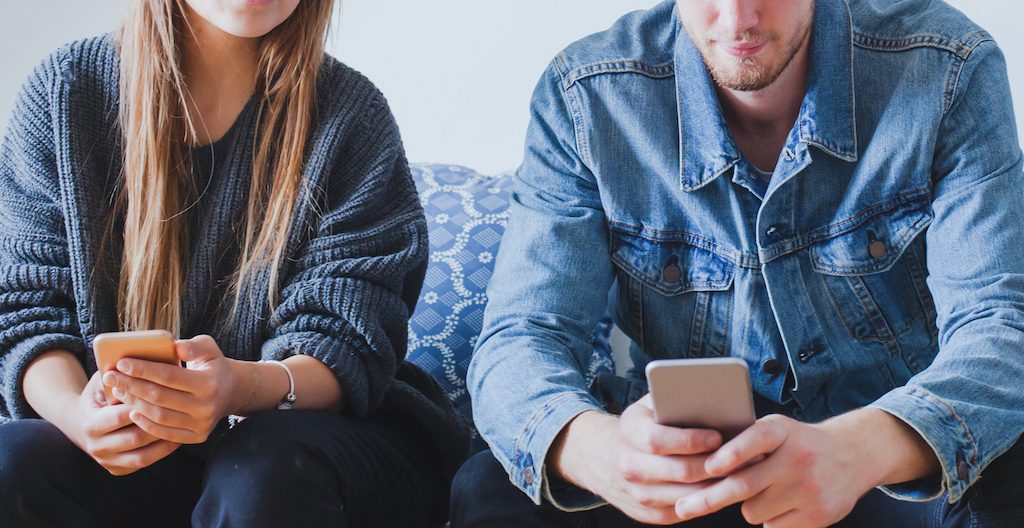 Modern Love: How Technology Affects Our Relationships Modern Love: How Technology Affects Our Relationships