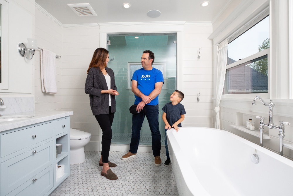 Shower or Bathtub Flooding or Won’t Drain? Here’s What to Do