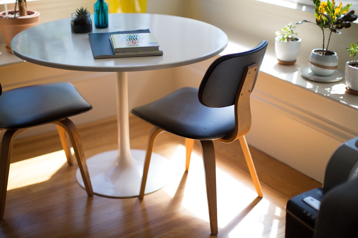 Everything You Need to Know to Pick the Perfect Kitchen Table