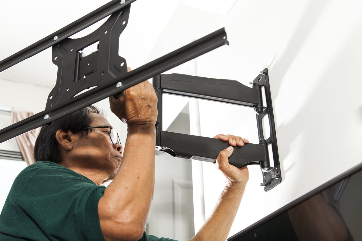 What Are the Best Single Stud TV Mounts on the Market?