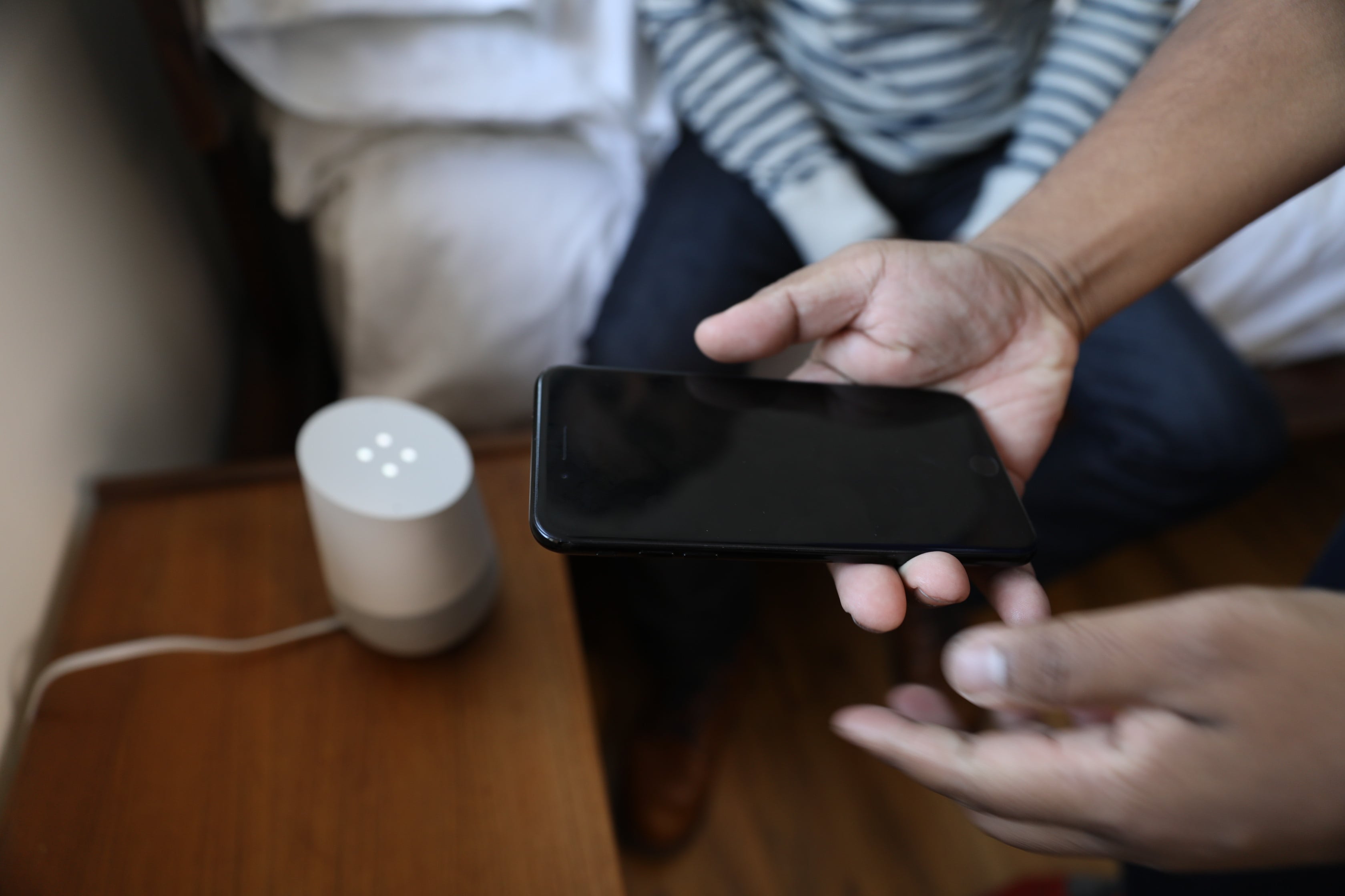 The 7 Best Google Home Compatible Apps to Connect Now